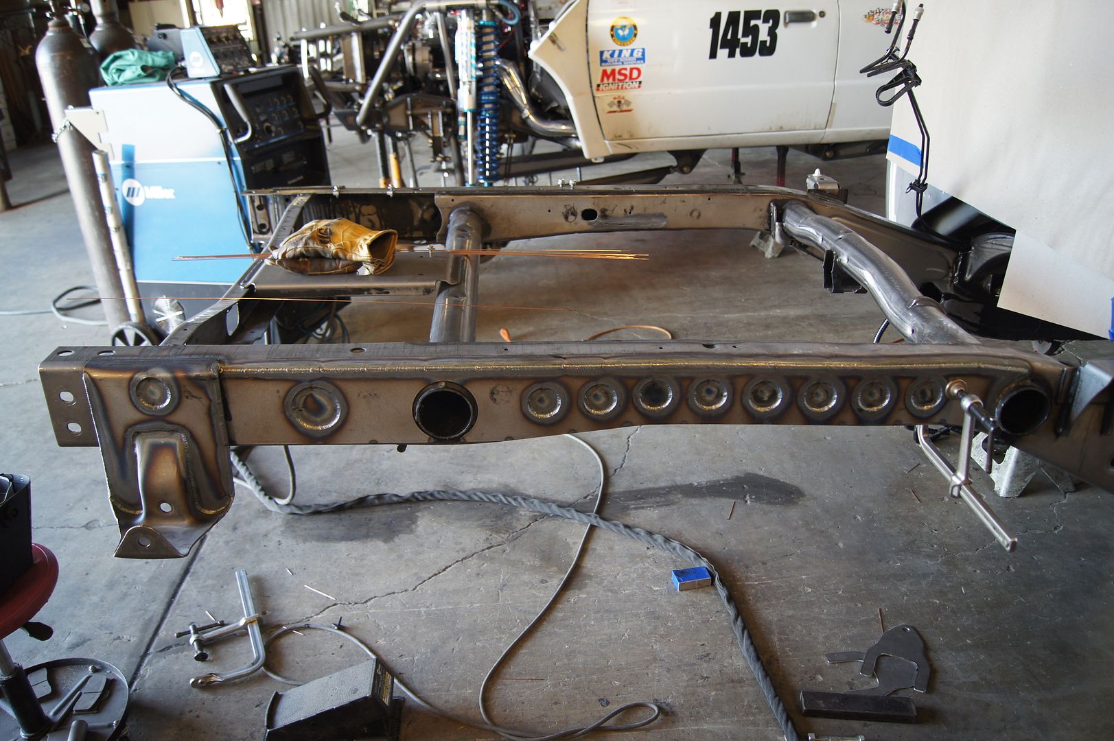 2011 GMC Prerunner for Devlin Rod & Customs | race-deZert